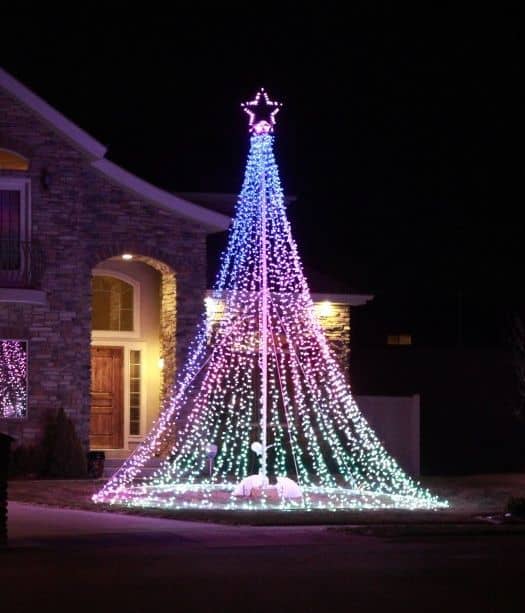 15 Christmas Lighting Ideas Inspiration For Outdoor Yard Surfer 15 Christmas Lighting Ideas Inspiration For Outdoor Yard Surfer